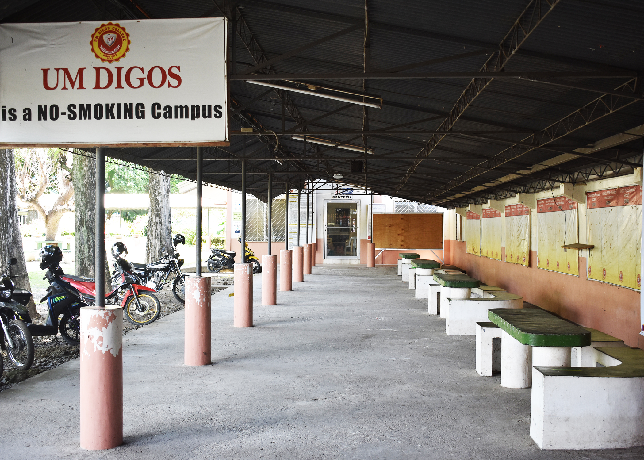 UM Digos College
